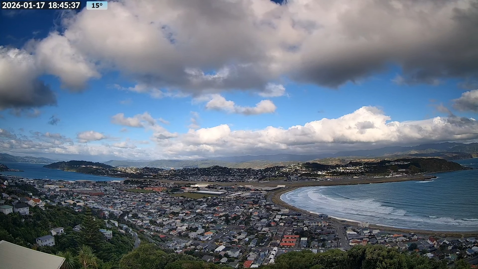 Lyall Bay – Live 4K Webcam | Wellington Coast, New Zealand